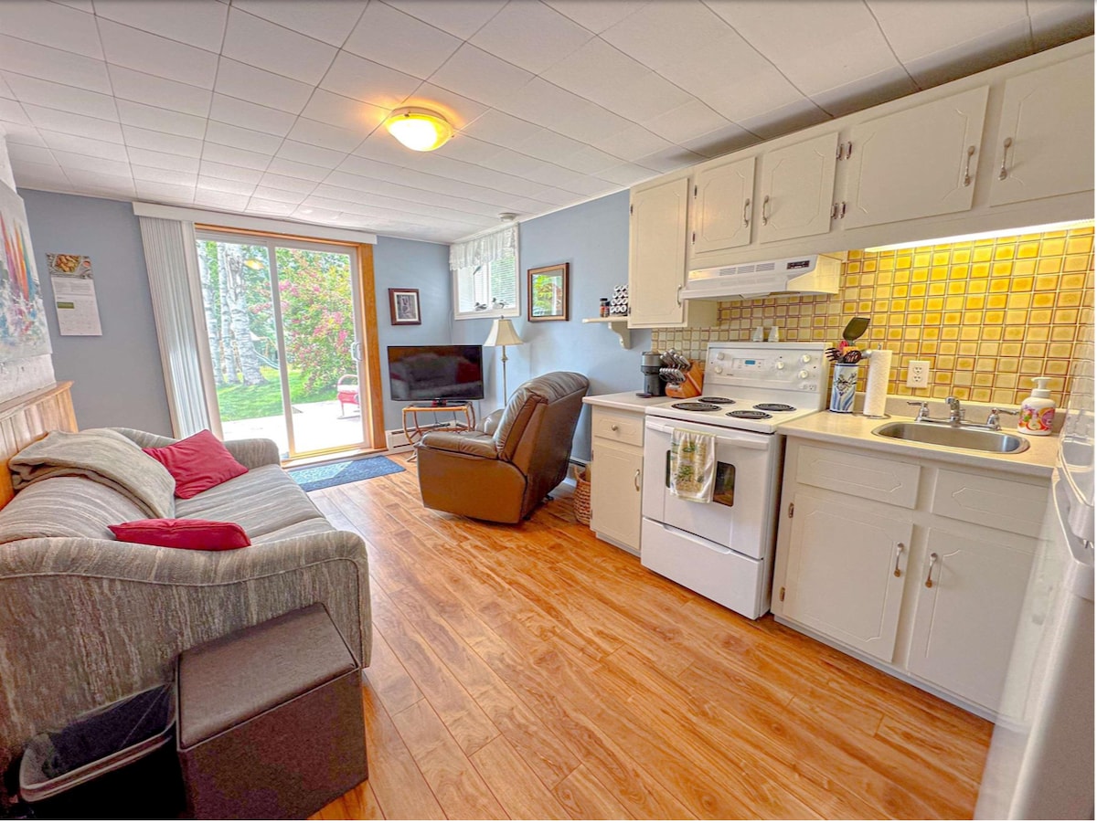 Lewis Point Seaside Suite - Apartments for Rent in Charlottetown ...