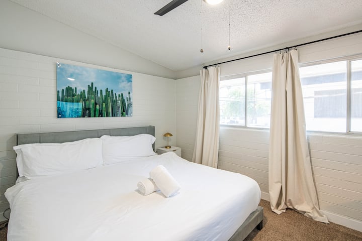 Modern 2br Scottsdale Retreat | King Beds & Pool - Phoenix-Sky-Harbor Airport (PHX)