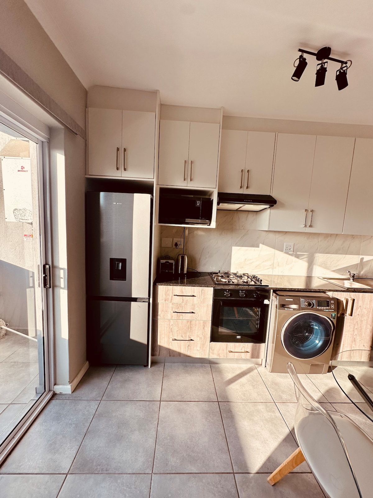 Table Mountain View Apartment II - Apartments for Rent in Cape Town ...