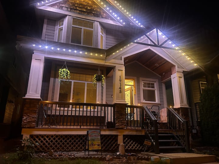 Private Coach House- 1 Bd, Convenient Cozy Home. - Surrey