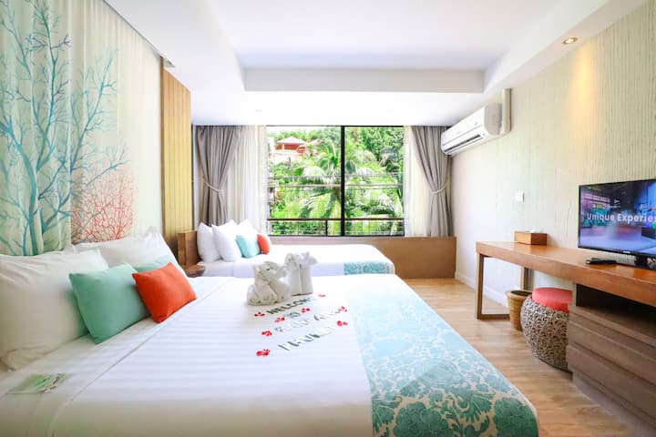 Family Room 2 King Beds With Private Bathroom - Phuket