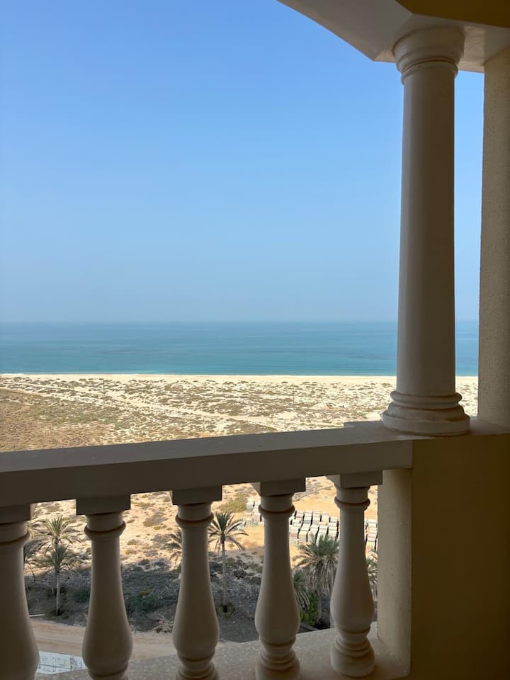 Sun, Sand & Serenity: Luxurious Escape In Rak - Ras Al-Khaimah