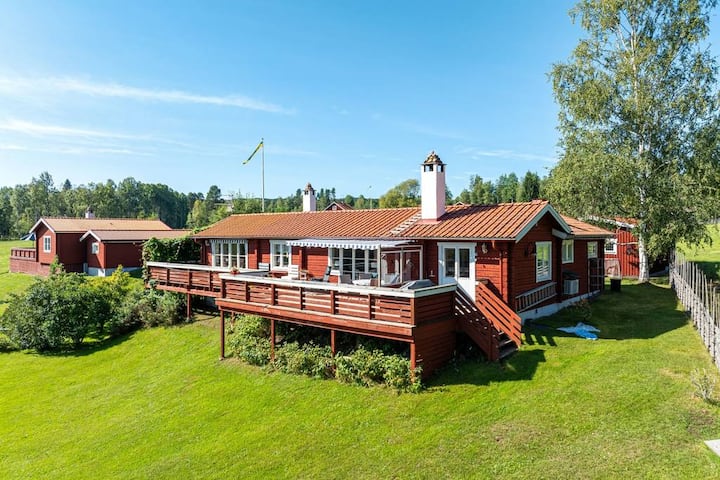 Beautiful House In The Best Part Of Dalarna - Leksand