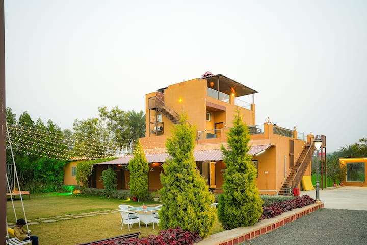 Village Vibess 
Live The Farm - Taste The Organic - Bhopal