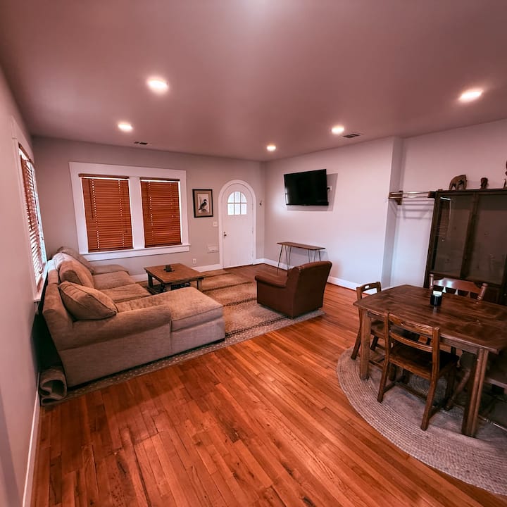 Half Duplex In Heart Of Ftw Cultural District - Rivercrest Drive – Fort Worth