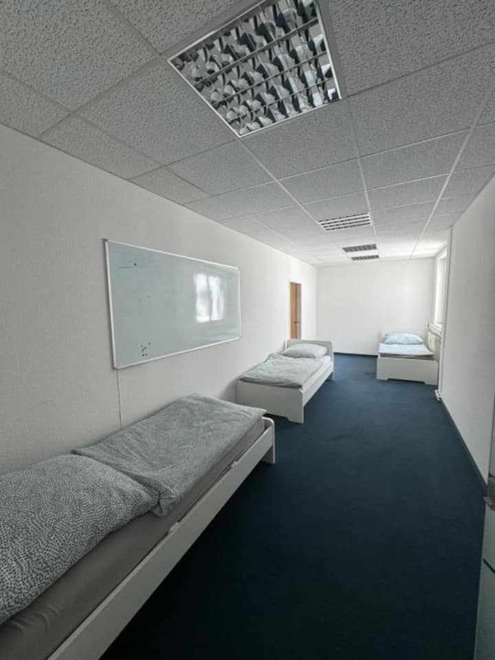 Monteurzimmer Und Ferienwohnung Zentral In Leipzig - Leipzig