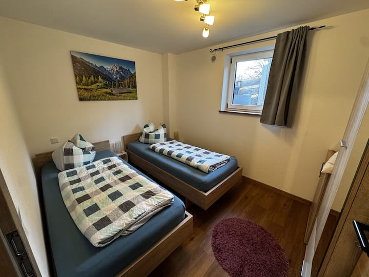 Haus Claudia - Gemütliche Und Moderne Wohnung - Maisach