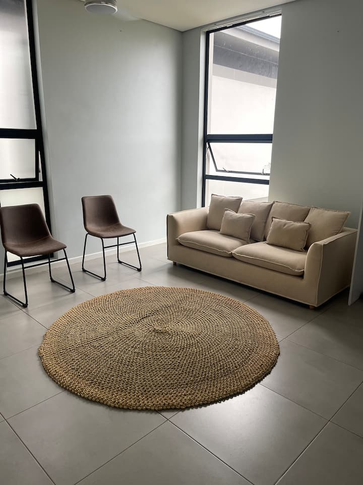 Modern Apartment In Conveniently Located Estate - Swaziland/ Eswatini