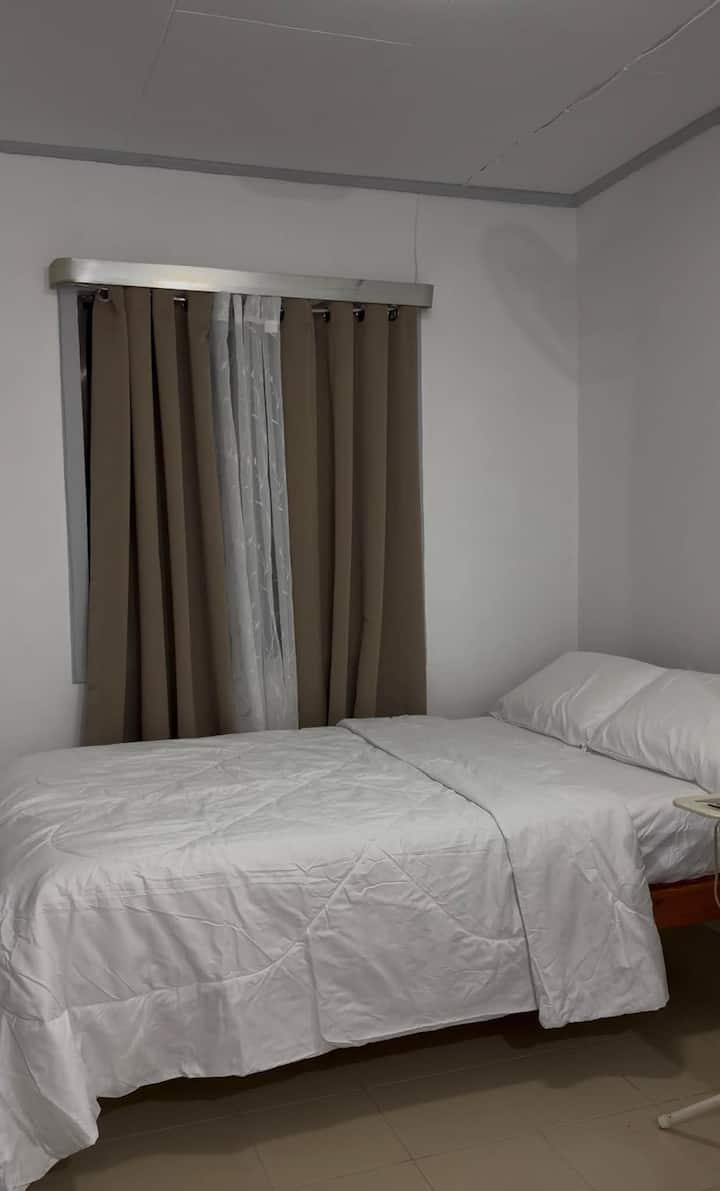 Spacious & Affordable Homestay For Friends/family - Tubigon