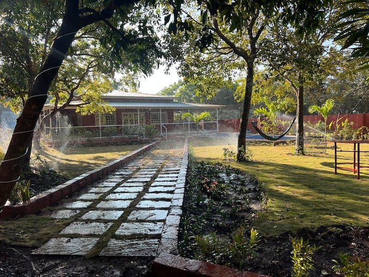 Rutuwan Bunglow- A Home Away In The Woods! - Mahabaleshwar