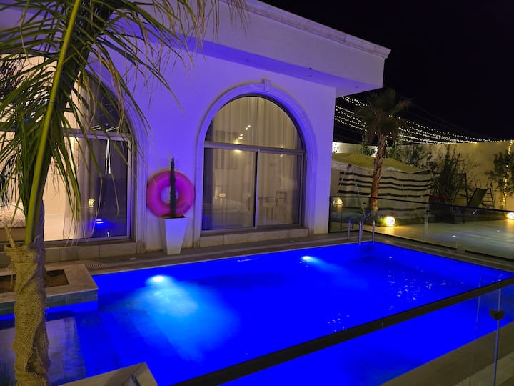 حائل - جهة الجنوب - الودي -بالقرب من مدرسة القيادة - Saudi Arabia