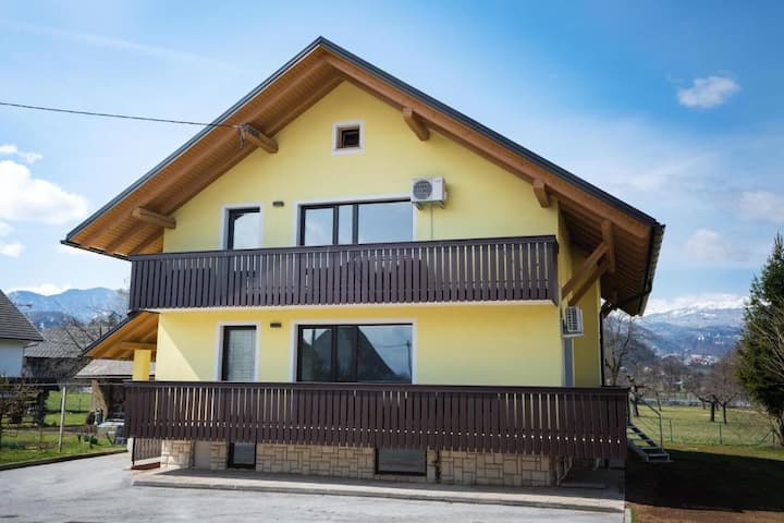 Apartma Lida 2, Odlična Mirna Lokacija Z Vrtom - Bled