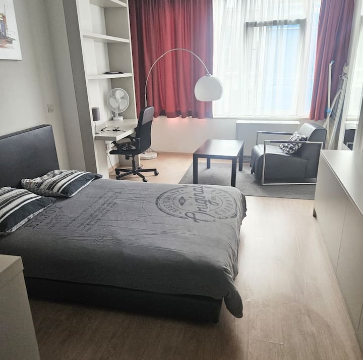 Charmant Studio Au Cœur De La Ville - Bruselas, Bélgica