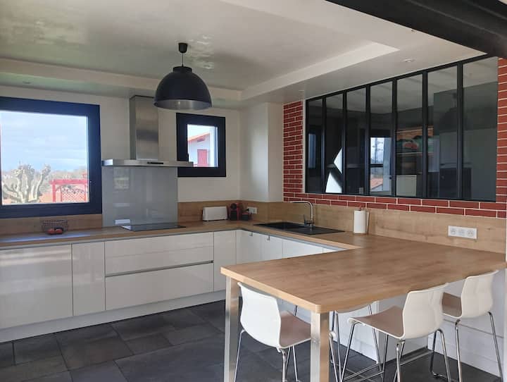 Maison De Famille Proche De La Plage - Guéthary