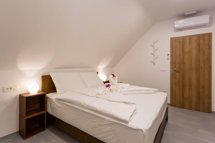 Double Room With A View Of Ljubljana Castle - Ljubljana