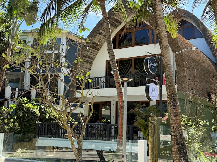 Tropical Attic Room | Beachfront - Malay