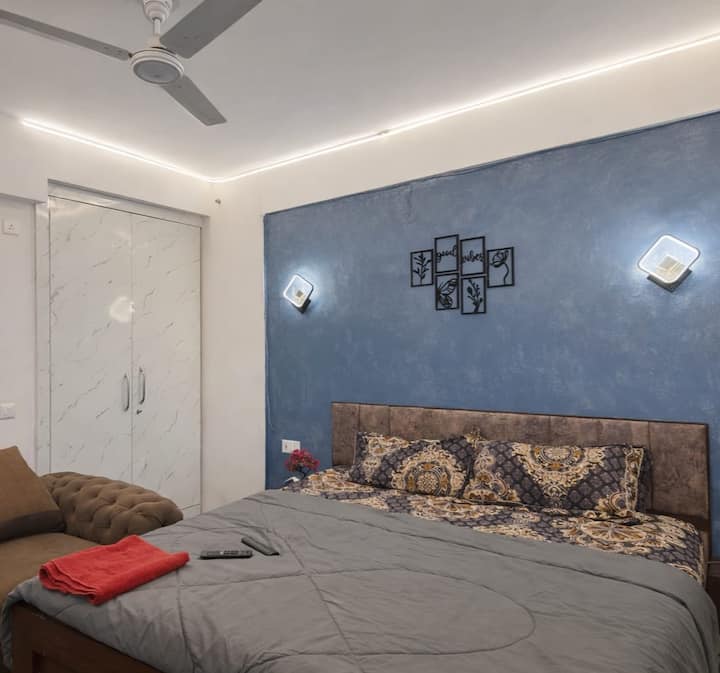 Starlace Stay - Ghaziabad