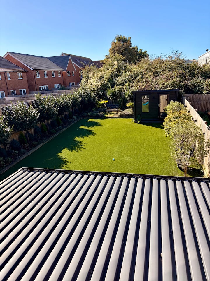 Beautiful And Spacious House In Sittingbourne. - Sittingbourne