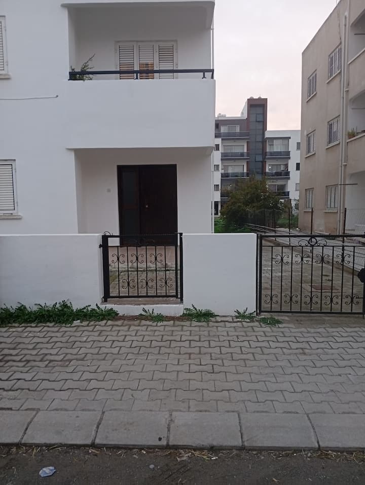 Kucuk Kaymakli 3 Yatak Odali Daire - Nicosie