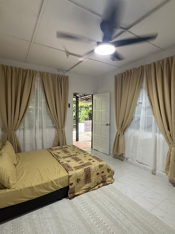 Firdaus Haven Chalet - Hulu Langat
