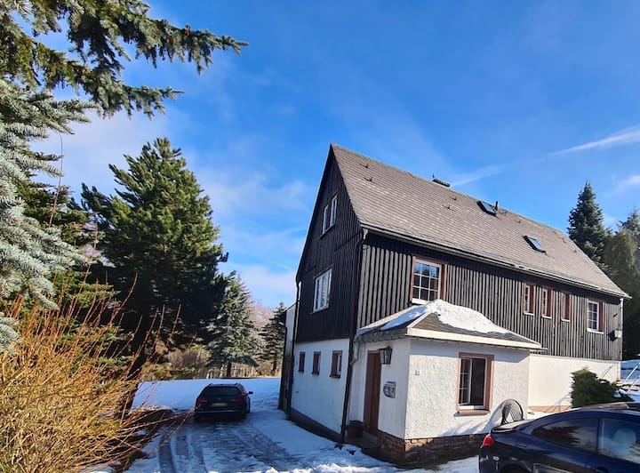 Ruhige Gemütliche Ferienwohnung Am Katzenstein - Marienberg