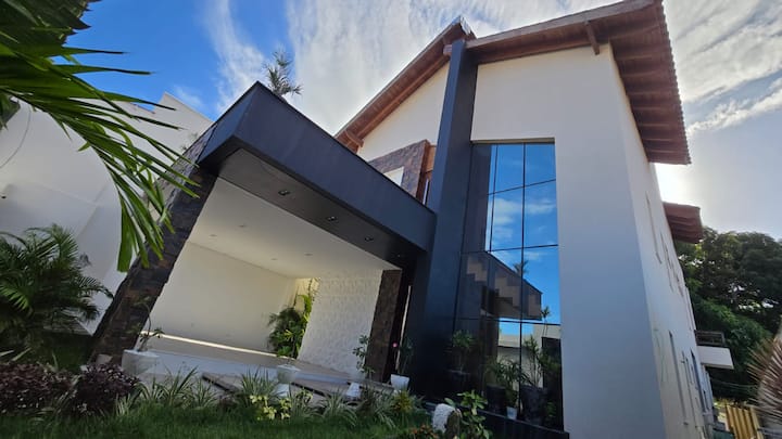 Casa Alto Padrão Em Camocim | 650 M Da Beira-mar - Camocim