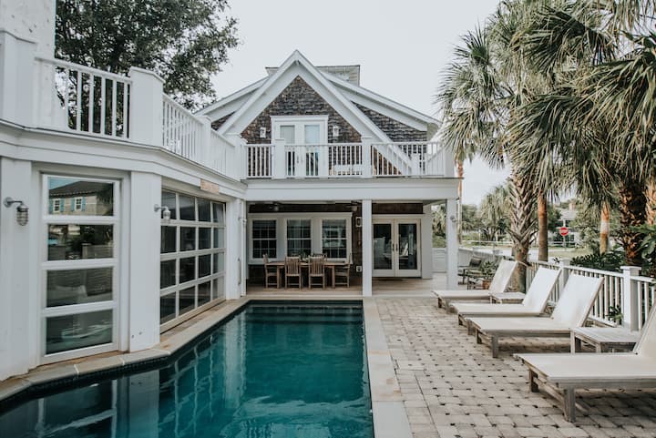 Beas Nest Historic Beach House - 마운트 플레즌트