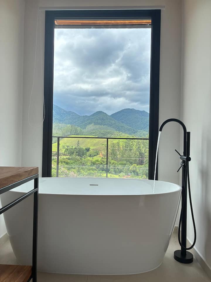 Cabana Em Sfx, Piscina Aquecida E Banheira C Vista - Brazil