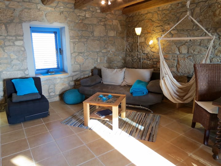 Villa Barušići / Apt. M O R E - Cres