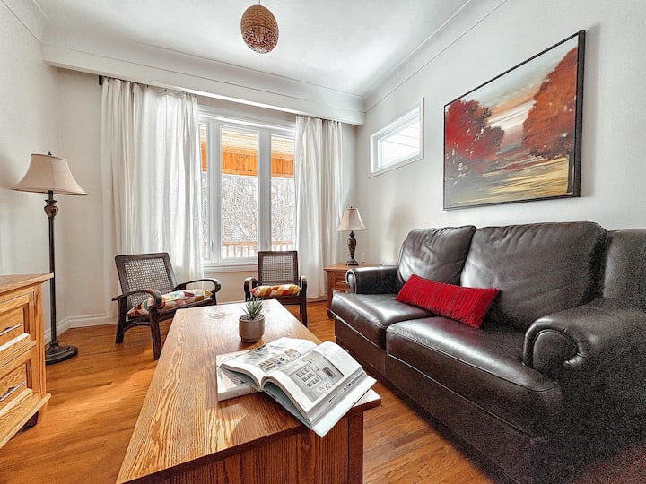 Lucky District | 3br 3ba Hot Spot - Hamilton