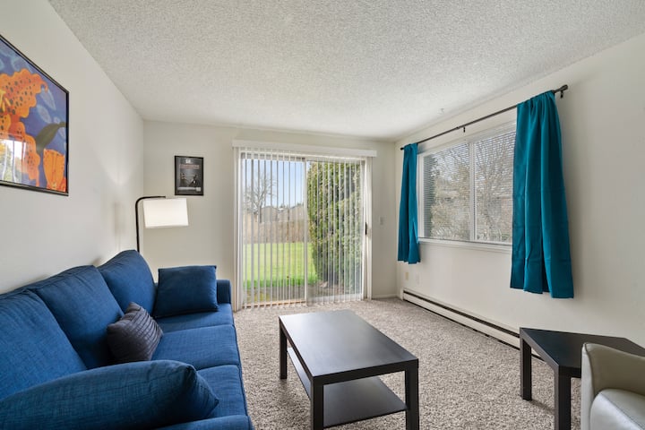 Quick Access To The Columbia River Gorge! - Gresham, OR