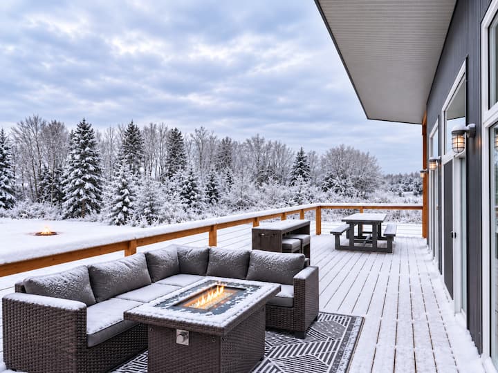 Big Shell Lake | Cozy Cabin & Fireplace | Starlink - Saskatchewan