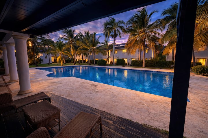 Casa Blue Dip | Walk To Dining • Easy Beach Access - Punta Cana
