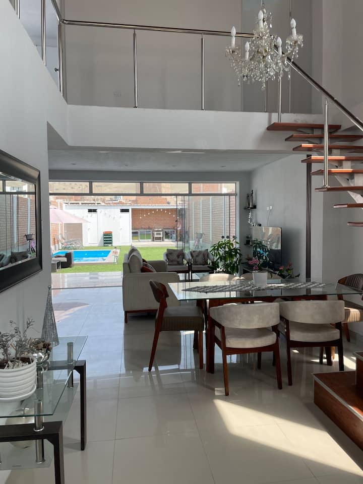 Casa De Playa Con Piscina Ancon - Peru