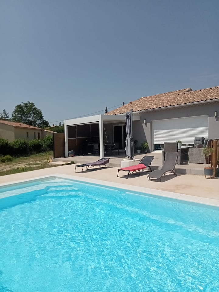 Maison Provençale Avec Piscine Au Pied Du Luberon - Rustrel