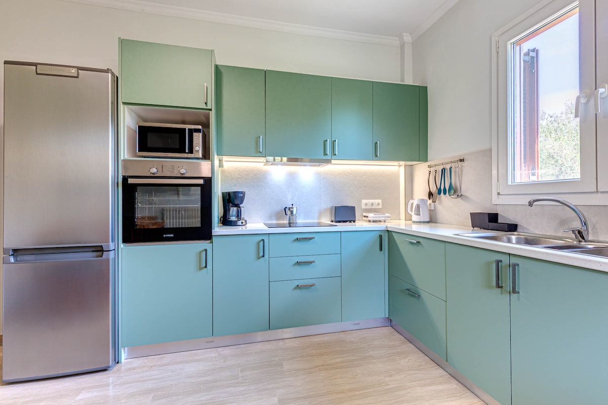 La casa de Koustas por Corfu Stay Solutions - Casas en renta en Roda ...