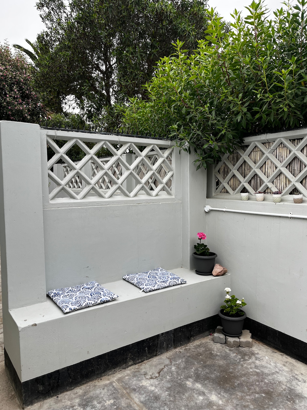 Pitch Perfect Cottage - Apartments for Rent in Swakopmund, Erongo ...