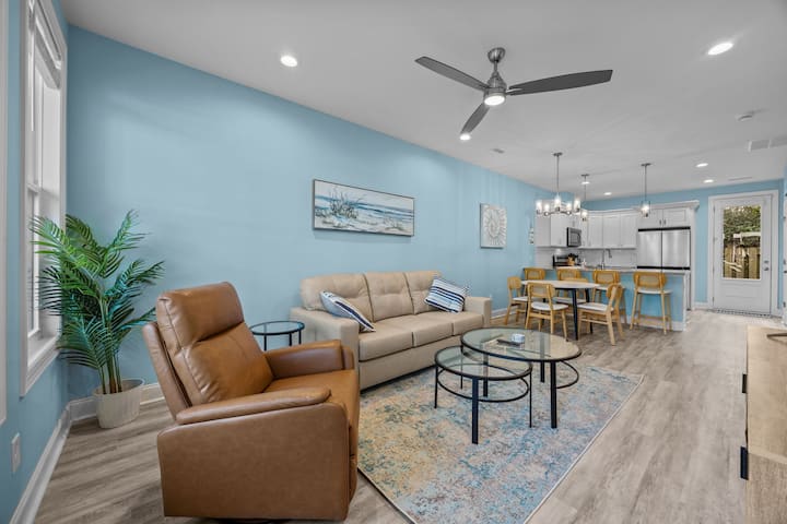 Coastal Retreat | Dog-friendly | 7 Min To Beach - Wrightsville Beach, NC