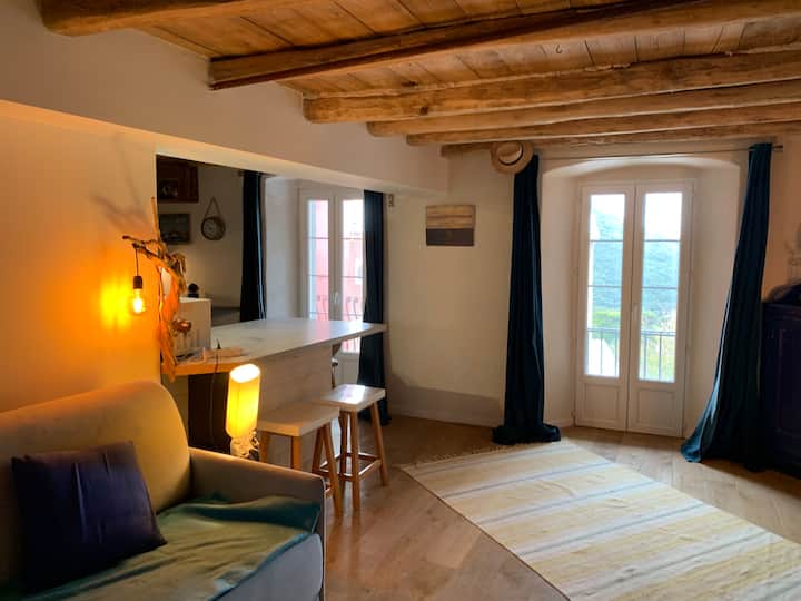 Appartement Très Douillet Pour 2 Personnes - Canari