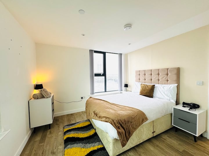 Beautiful 3br Apartment In Central Manchester - Altrincham