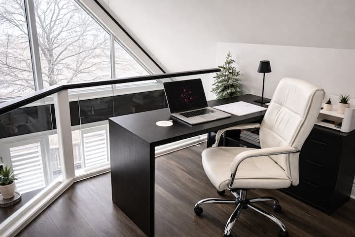 Erie Oasis - Leamington