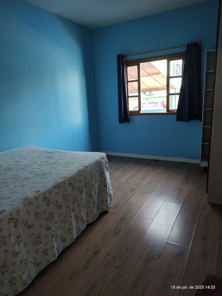 Pousada Central.
Aluga Quartos Individual/casal - Araucária