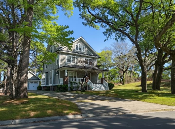 Serenity Stays- Very Private Home Near Beach - Norfolk, VA