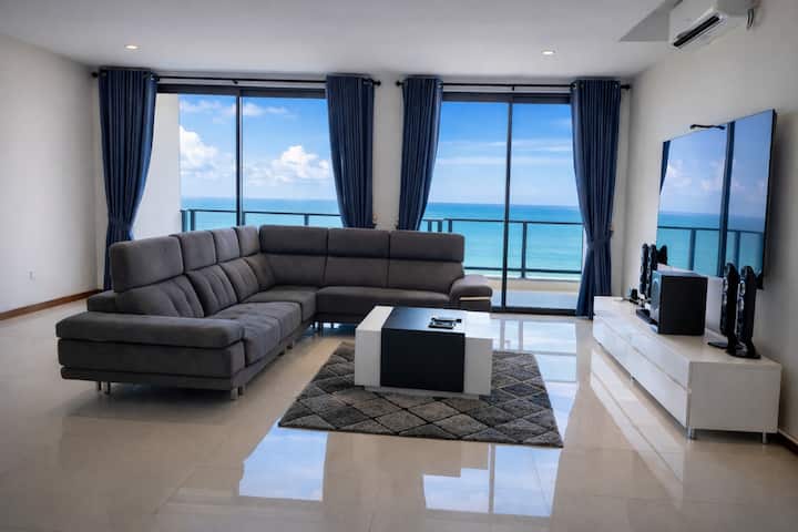 Beachfront Penthouse | Ocean View Pool 3br - Colombo