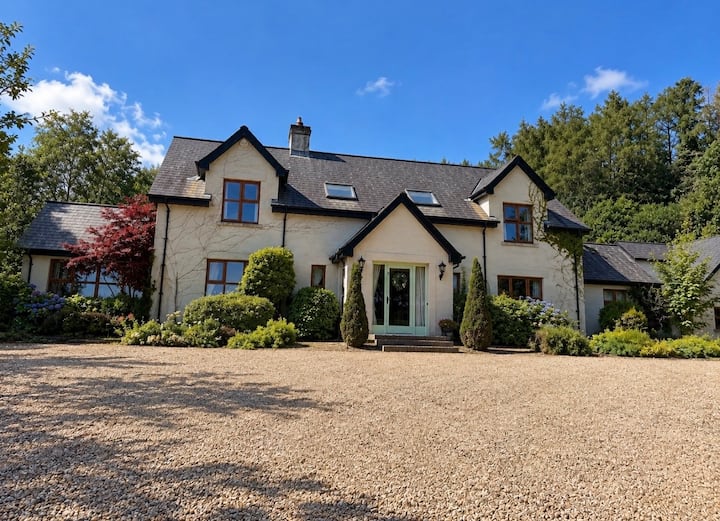 Black Mountain Lodge - Newry