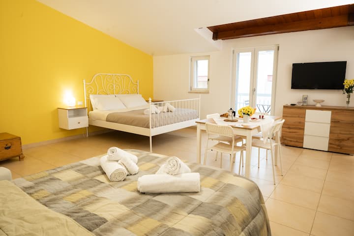 Alloggi Del Sole -Stanza Gialla 1/2 - Polignano a Mare