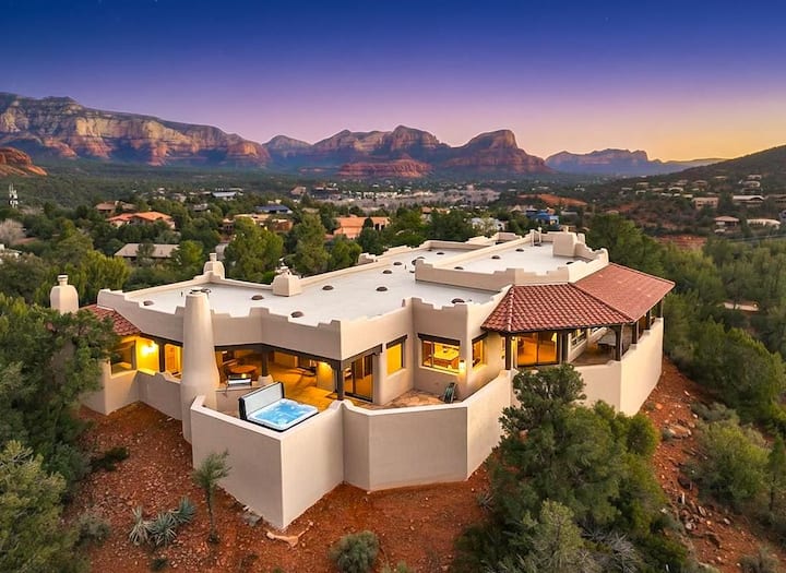 Private Red Rock Retreat: Pool, Spa, Sauna, Uptown - Sedona, AZ