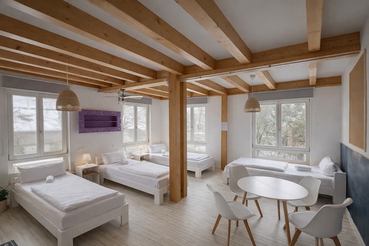 Private Family Room (Hamburg Sleep Club) - Ahrensburg