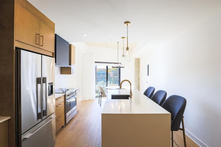 Suite #307 – Suite 1 Chambre | Balcon, Vue Marinas - Magog