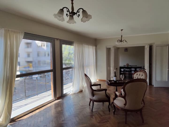 Departamento Espacioso Y Familiar En El Centro - Salta